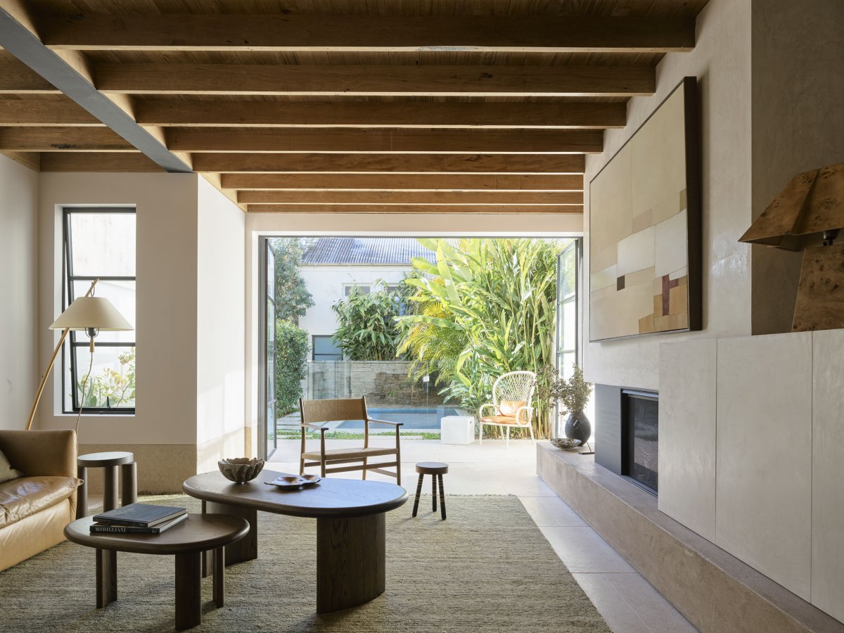 YinjiSpace - Alena Smith x Paddington Residence